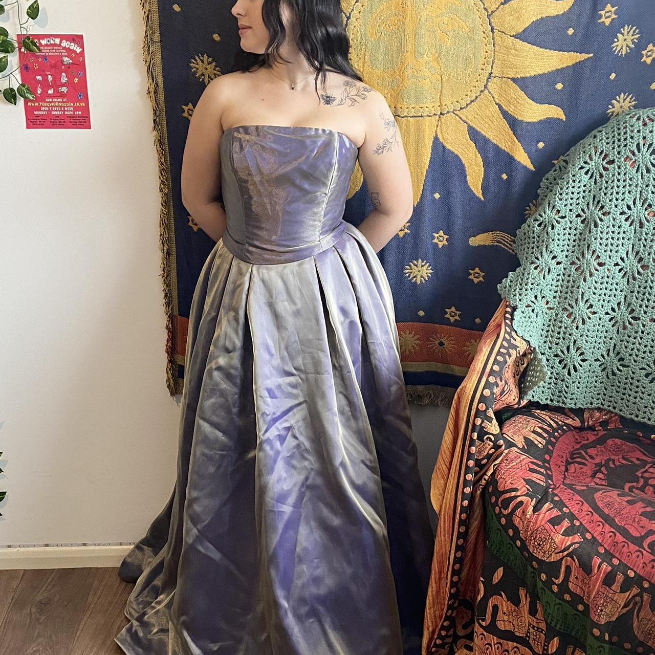 Prom drop 💜🌙 Beautiful iridescent purple strapless... | Depop