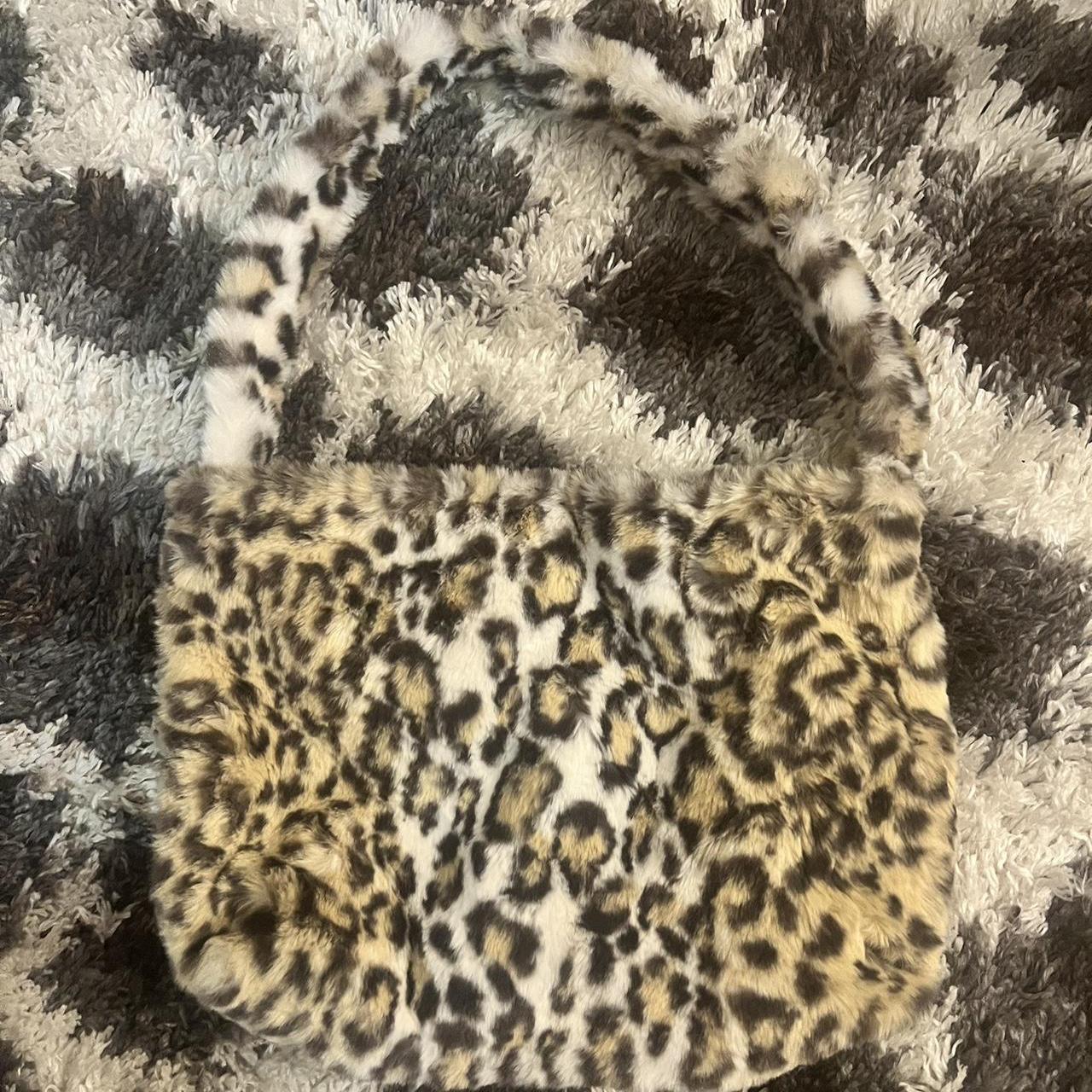 Brandy Melville Furry Cheetah Bag - Depop