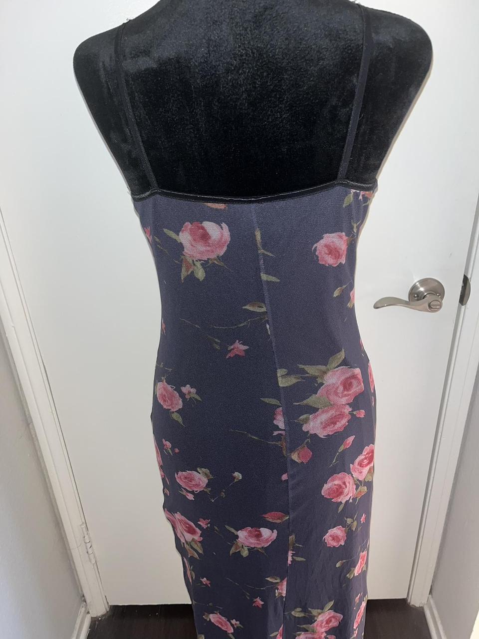 Vintage CITY TRIANGLES mesh maxi dress with rose... - Depop