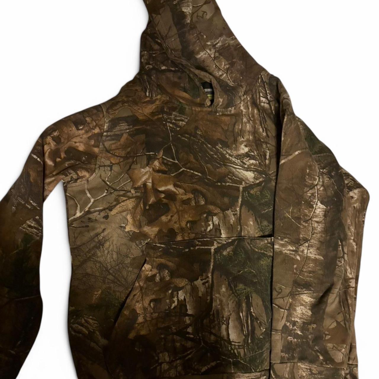 real tree camo hoodie is a kids size L so the... | Depop