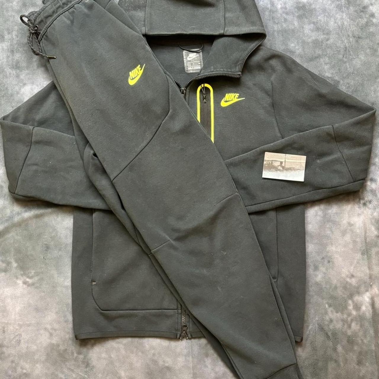 Black/Green Nike Woven Tech Fleece... - Depop