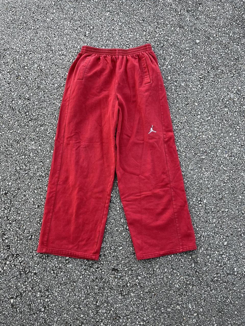 Super Clean Nike Air Jordan Heavyweight Red... - Depop