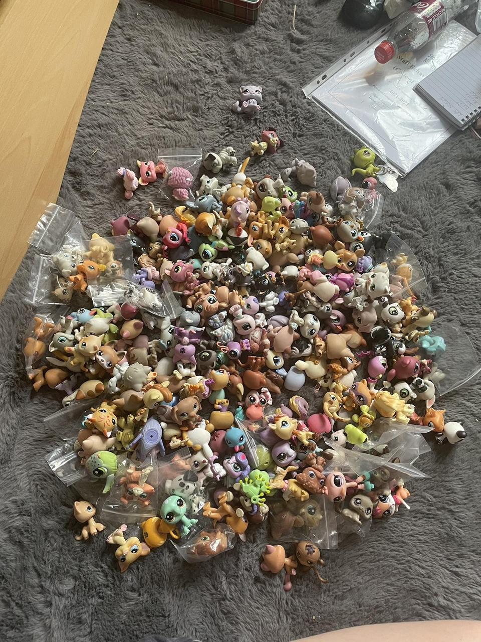 Littlest Pet Shop LPS Authentic 3PCS randomized... - Depop