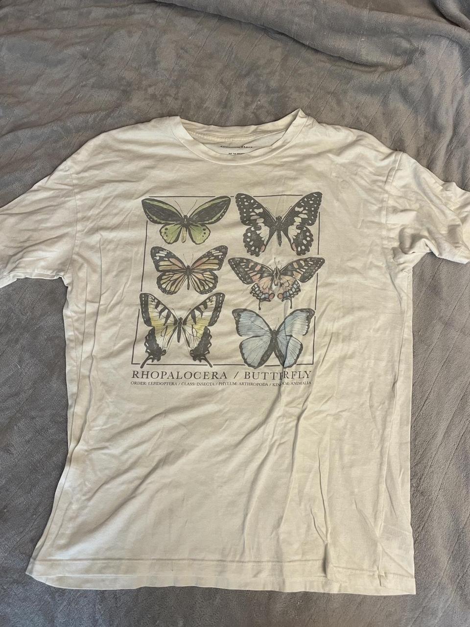 American Eagle oversized t-shirt -butterfly... - Depop