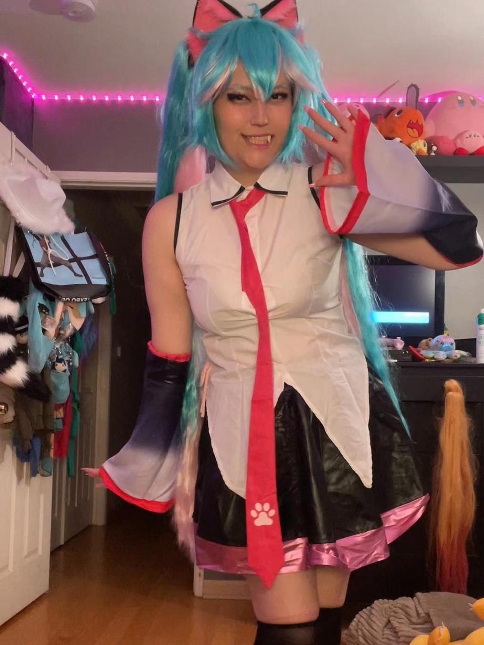 Hatsune Miku Happy Cat Cosplay Asian XL, US... - Depop