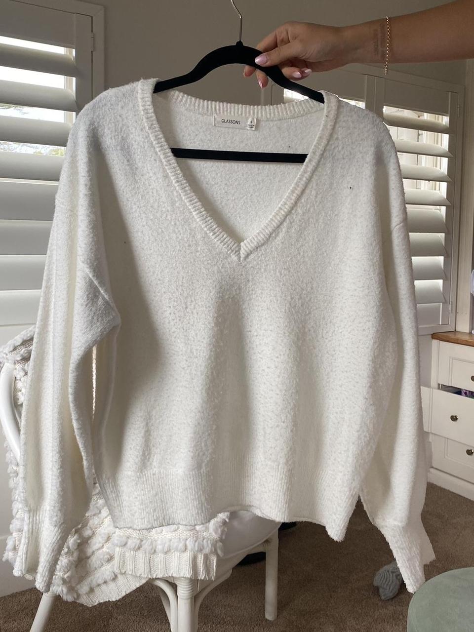 Glassons white knit jumper - Depop