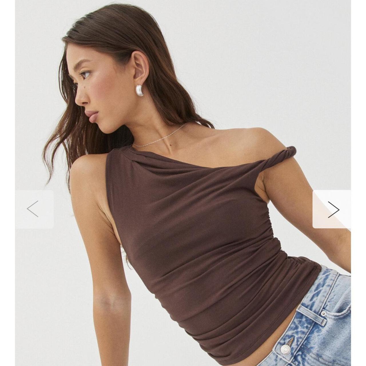 Supre bree ruched twist top Never worn - Depop