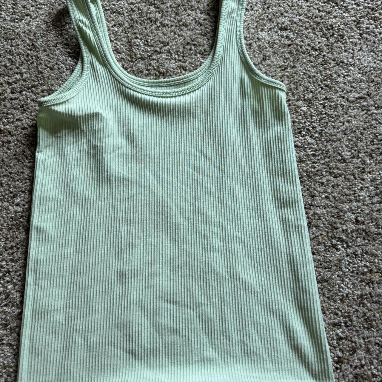 Athleta mint green ribbed workout tank, super comfy... - Depop