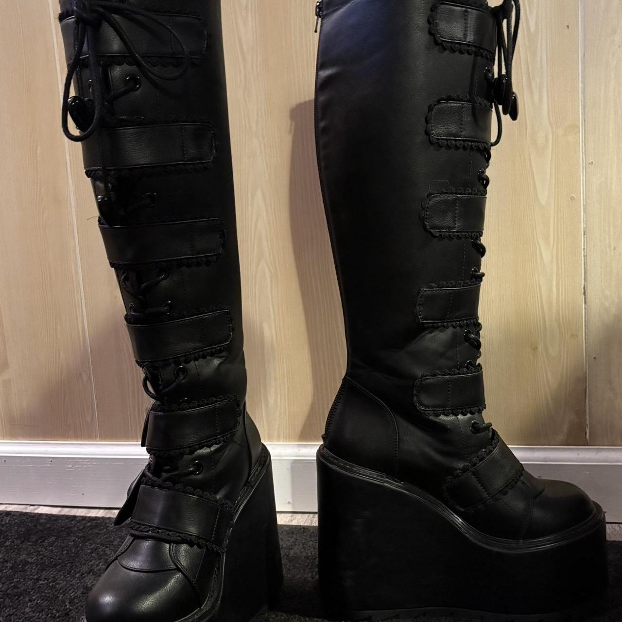 YRU Monster high-Elissa Bat Dune Boots: Size 8... | Depop
