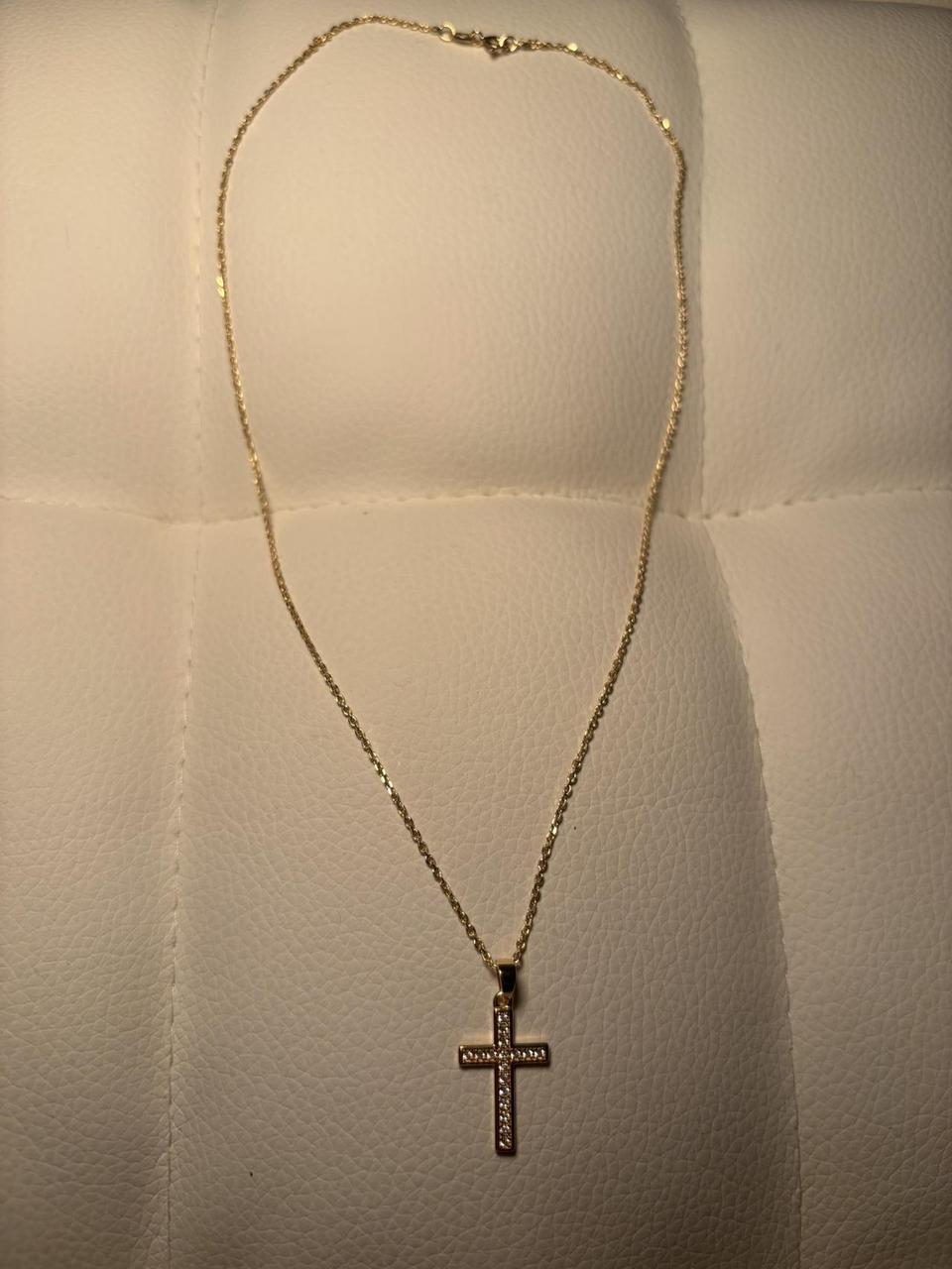 Gold tone cross pendant necklace with 18 inch chain - Depop