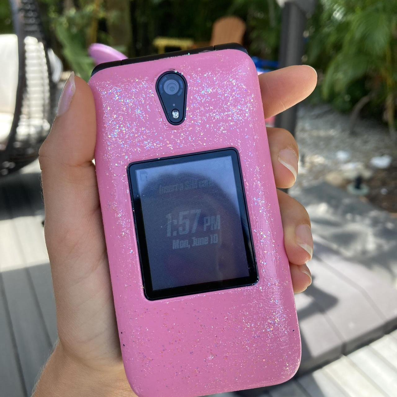 Pretty in Pink Flip Phone Schok SC3218B Unlocked 4G... - Depop