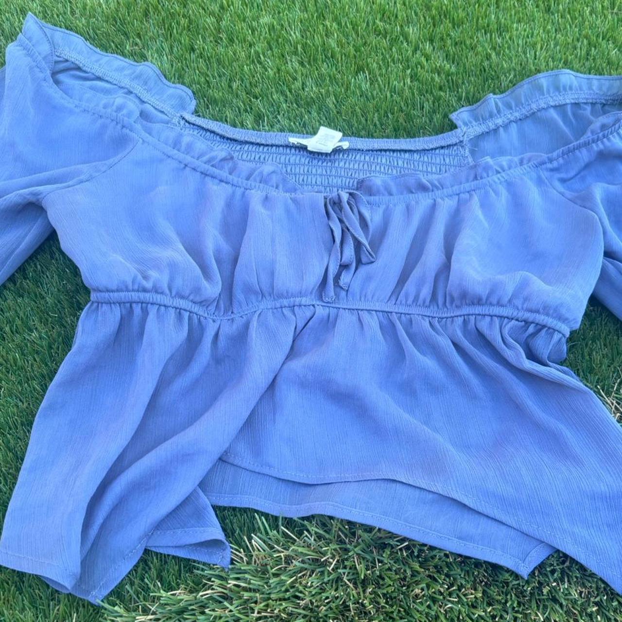 Tilly’s cropped floaty, long sleeve Blue off the... | Depop