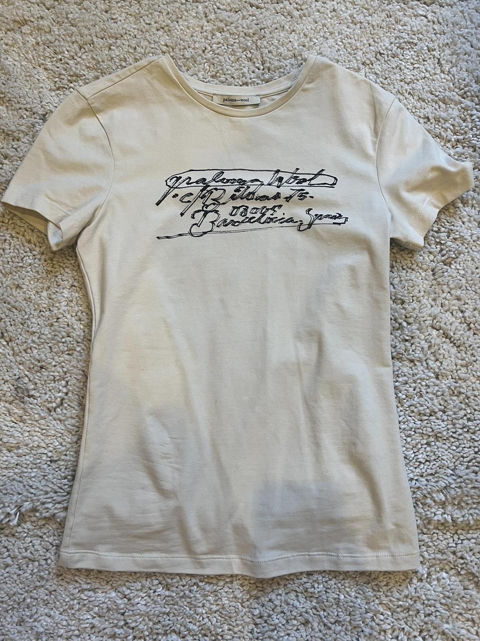 PALOMA WOOL tee, super stretchy is a size XS but can... - Depop