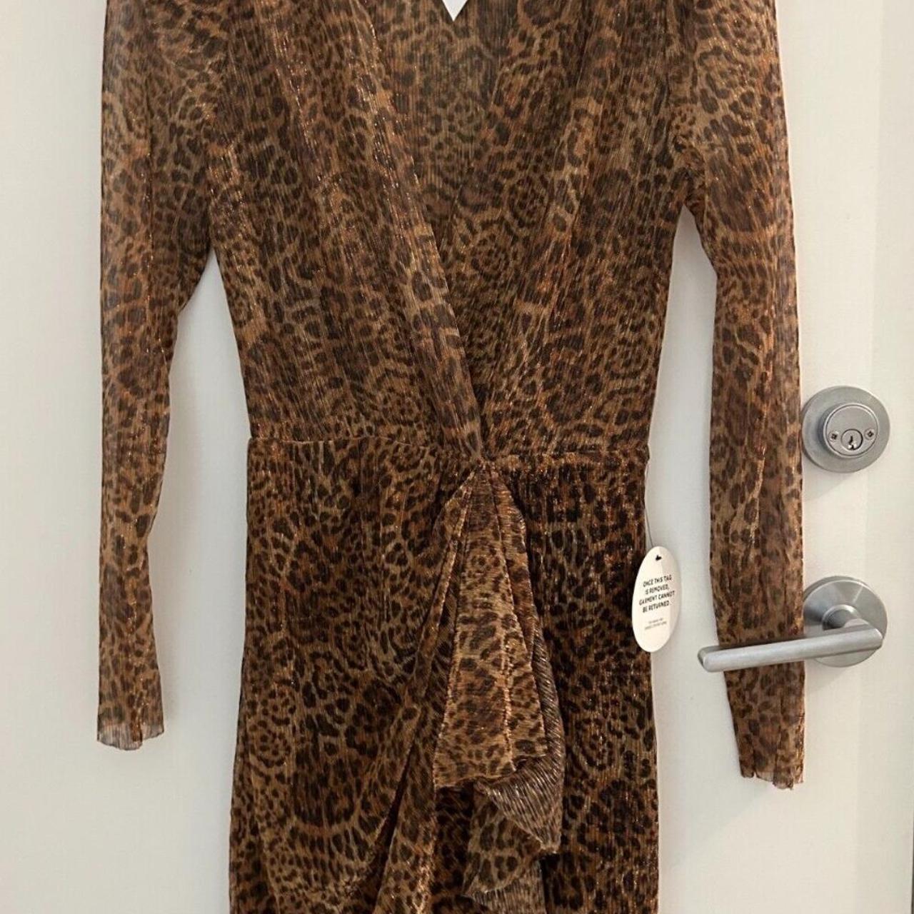 Sheike leopard print dress , worn only a couple of... - Depop