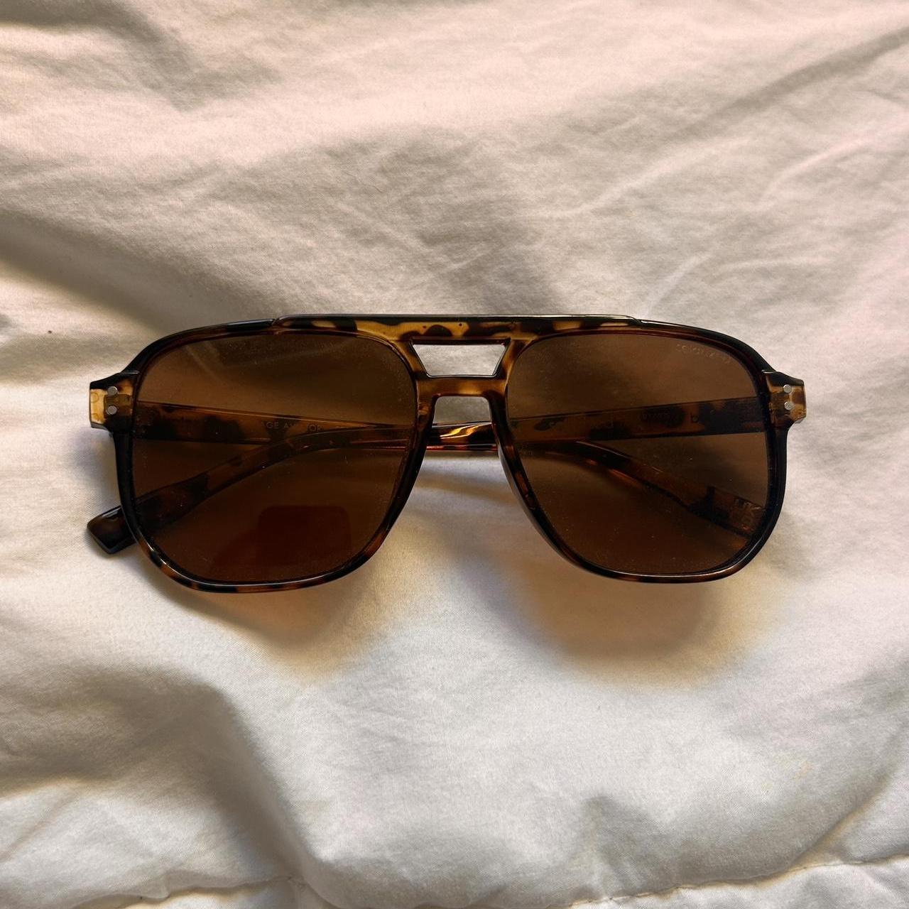 Solarized tortoise shell sunglasses! Worn once! | Depop
