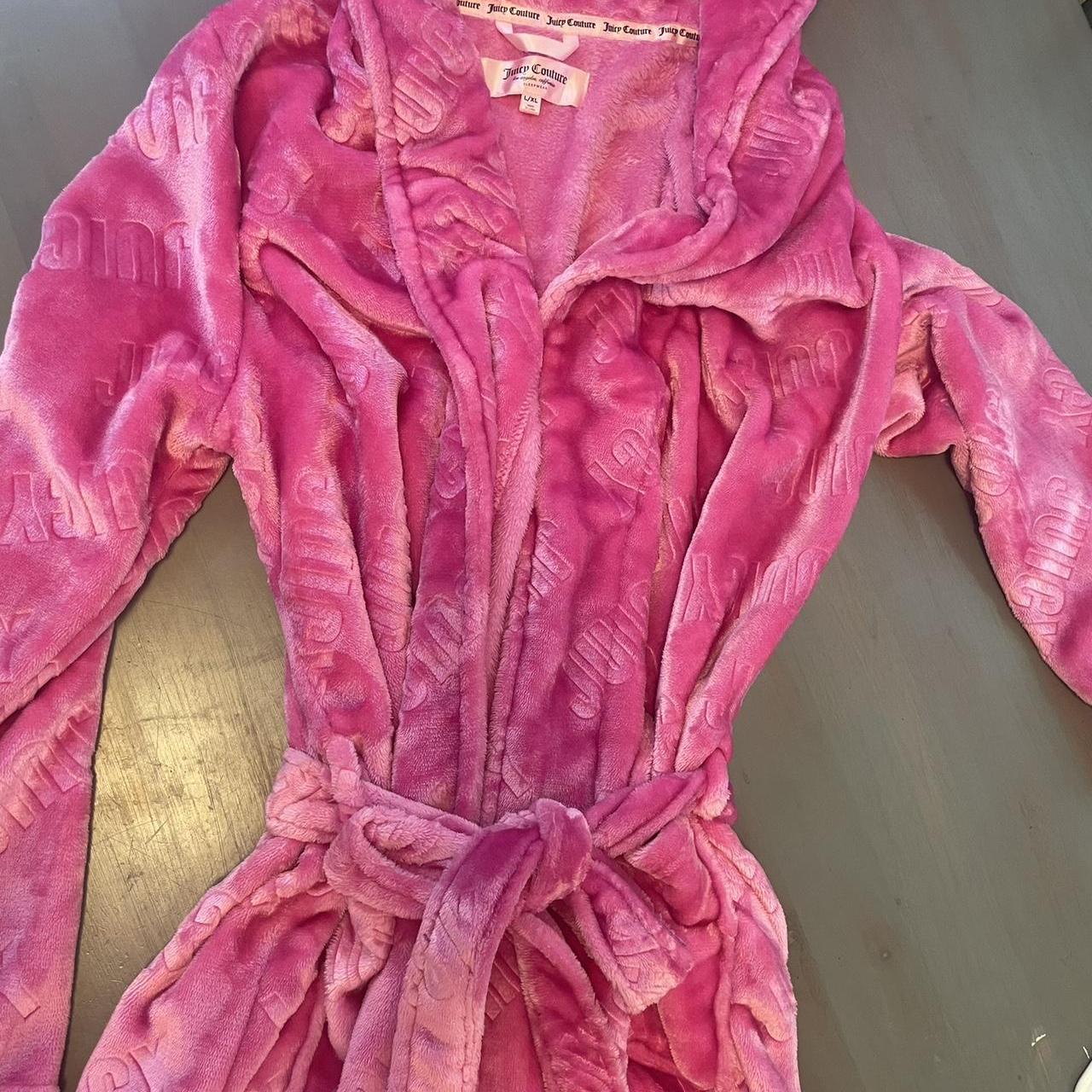 Pink Juicy Couture robe Size L/XL #juicy #robes #y2k | Depop