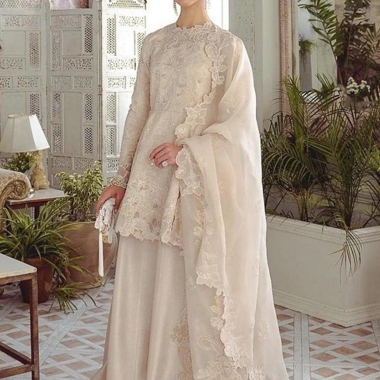 Suffuse by Sana Yasir Helena NOT SELLING!! Does... | Depop