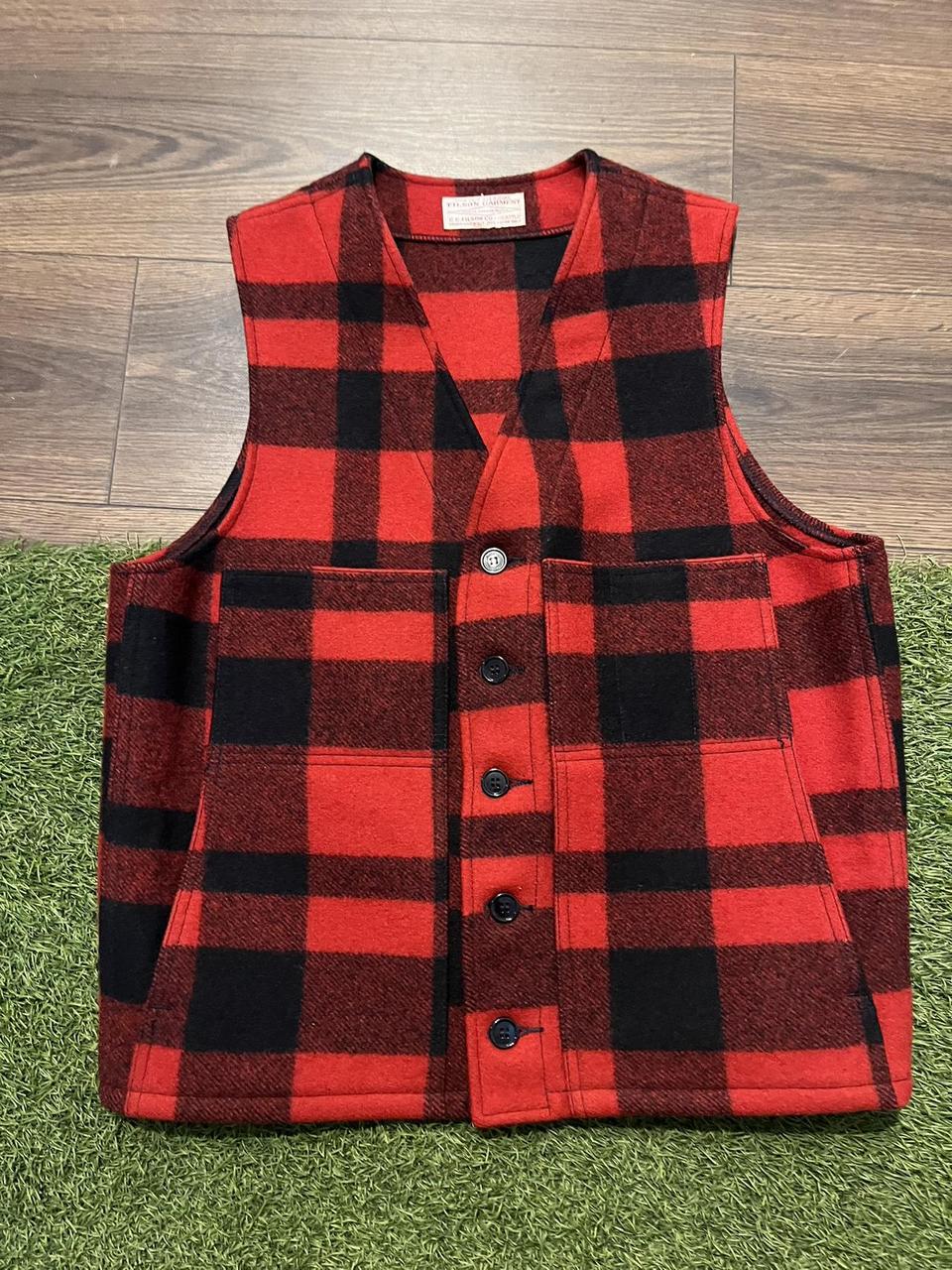 Filson Garment Hunters Vest . 100% Virgin Wool... - Depop