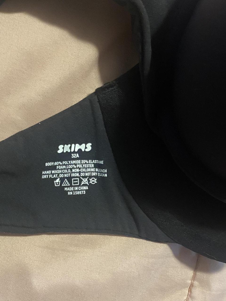 Never worn Skims Bra. Tag still on - Depop