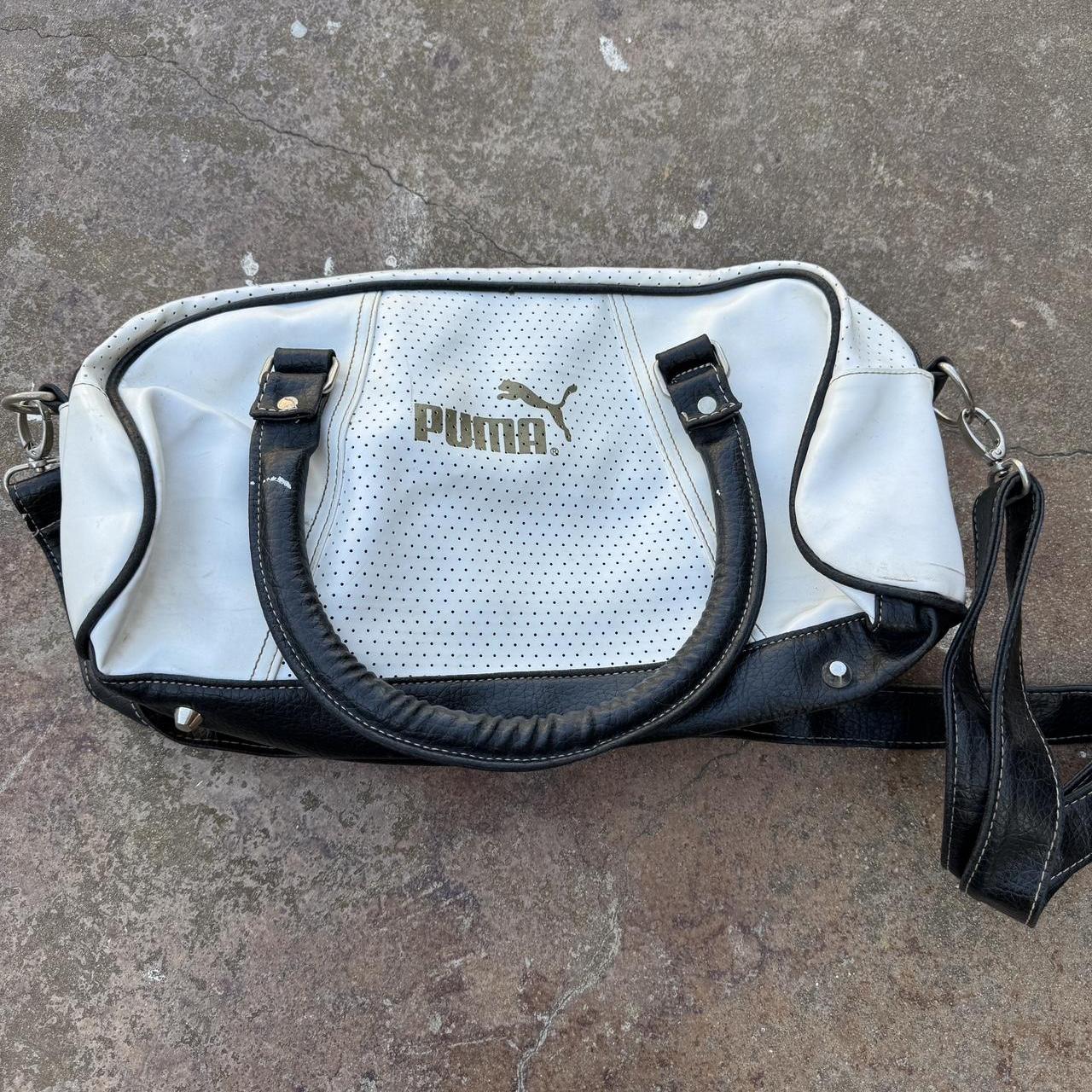 Puma Blokette purse - Depop