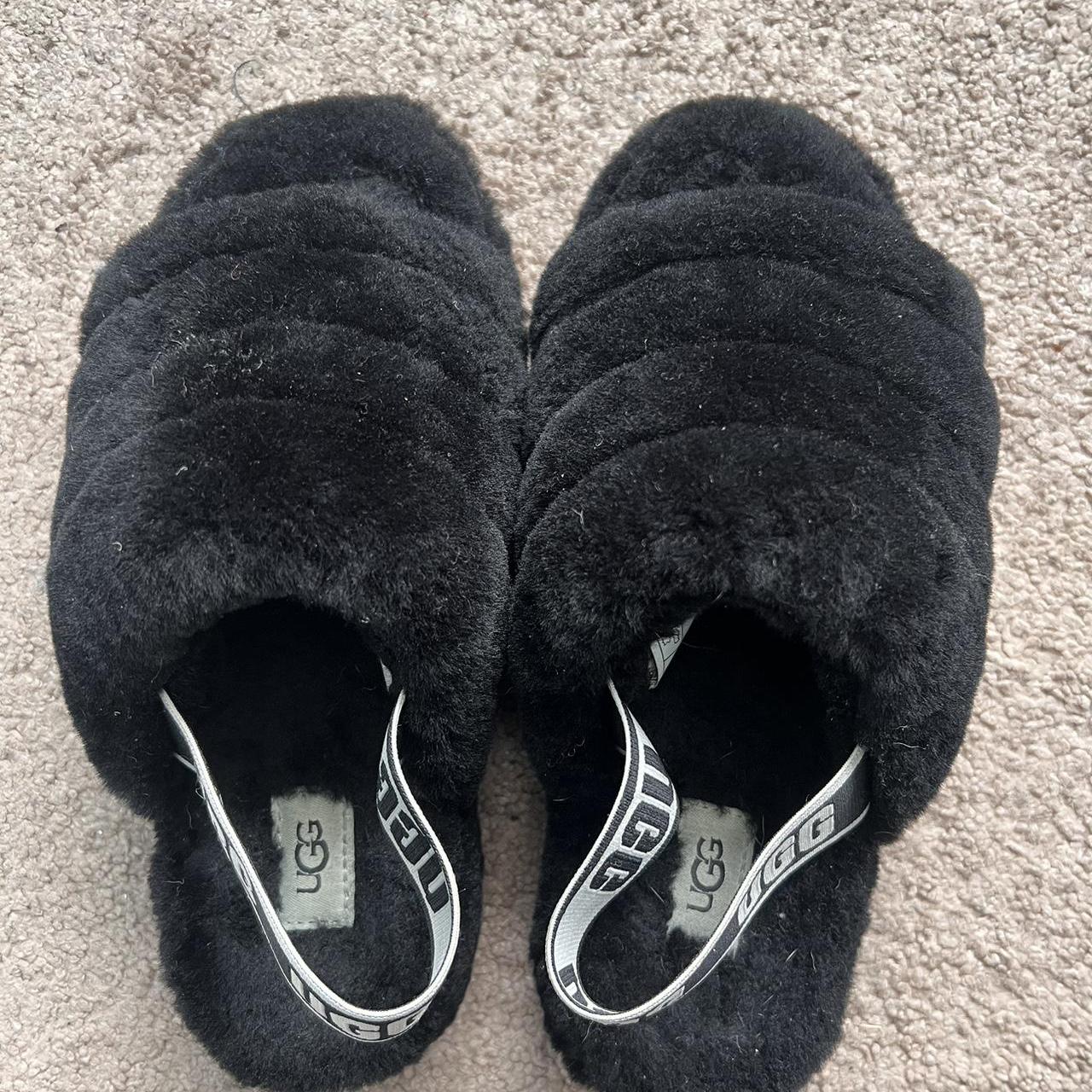 Fluff Yeah Ugg Slippers Black sz 8 in women’s Send... - Depop