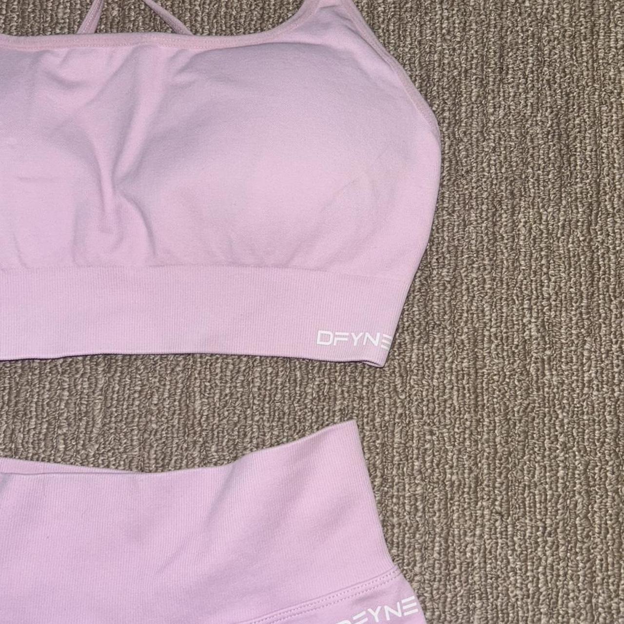 DFYNE baby pink dynamic set | Depop