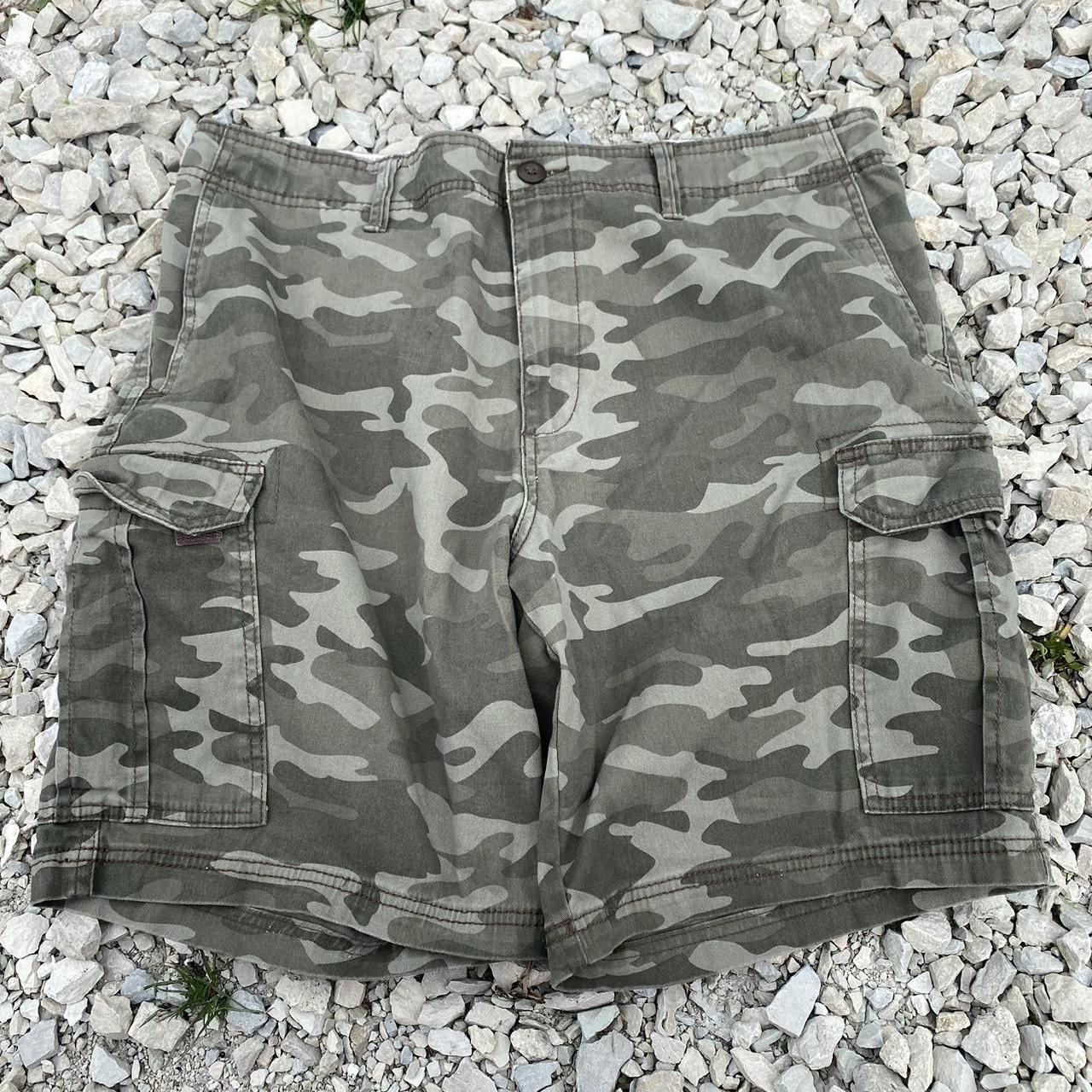 Vintage Army Camo Baggy Wide Leg Jorts Size:36” DM... - Depop