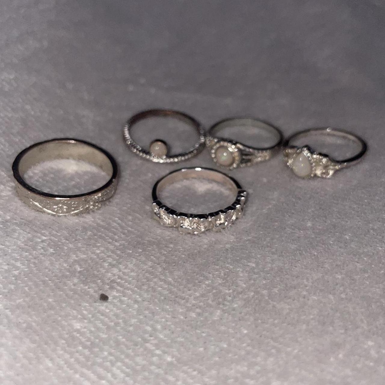 set of 5 rings. silver size 7 - Depop
