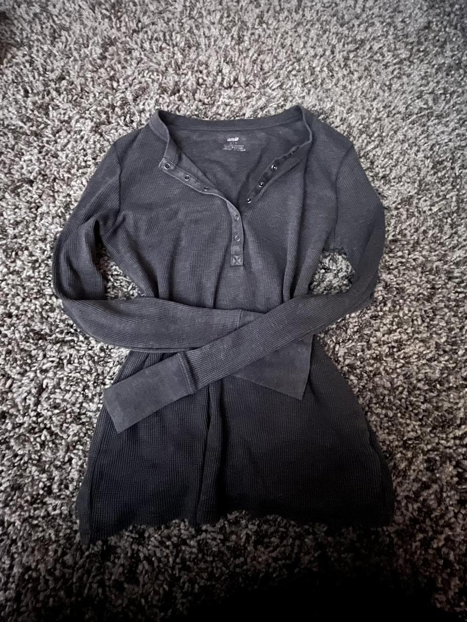 Aerie Henley Button Up - worn a few times - perfect... - Depop
