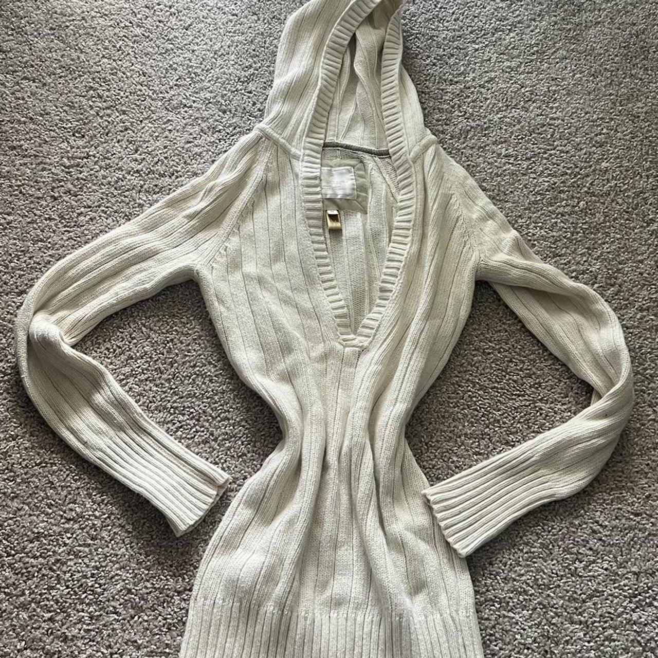 AMERICAN EAGLE V NECK LAYERING SWEATER Styled by... | Depop