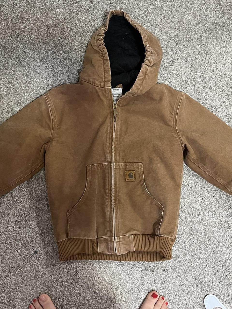 Carthartt jacket size L in kids 10/12 Good... - Depop