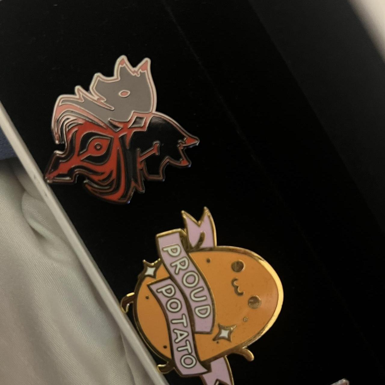 Aphmau pin set all 4 with the box included - these... | Depop