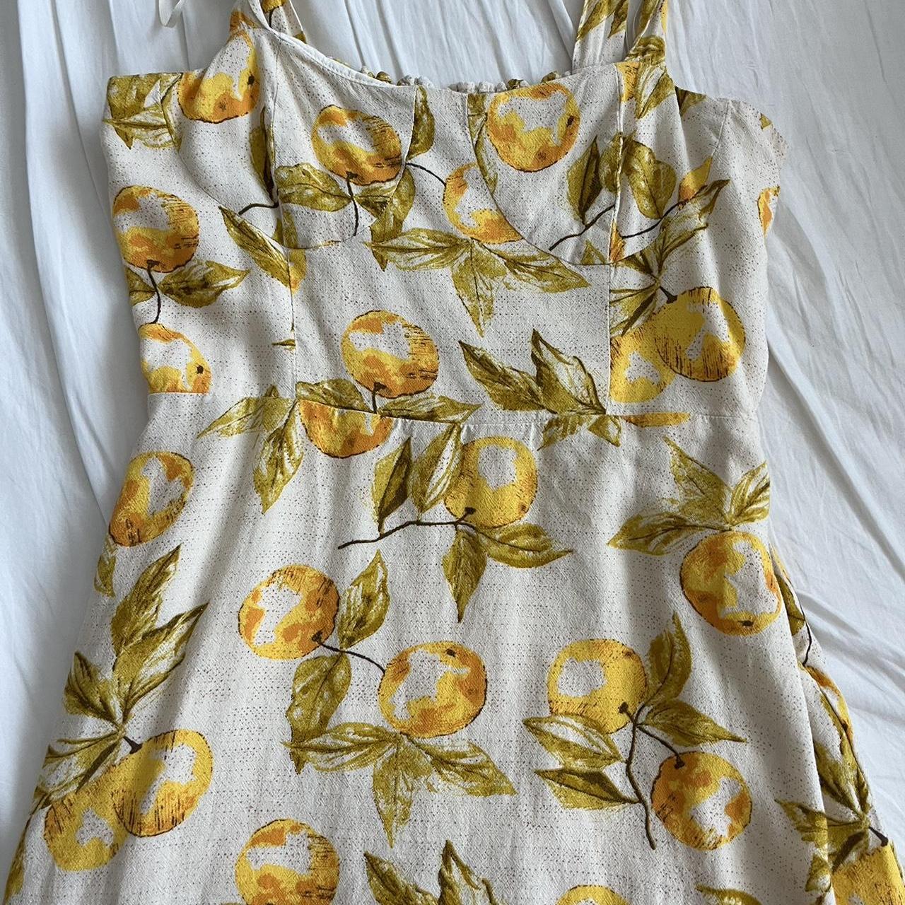lemon pattern summer dress super cute and flowy - Depop