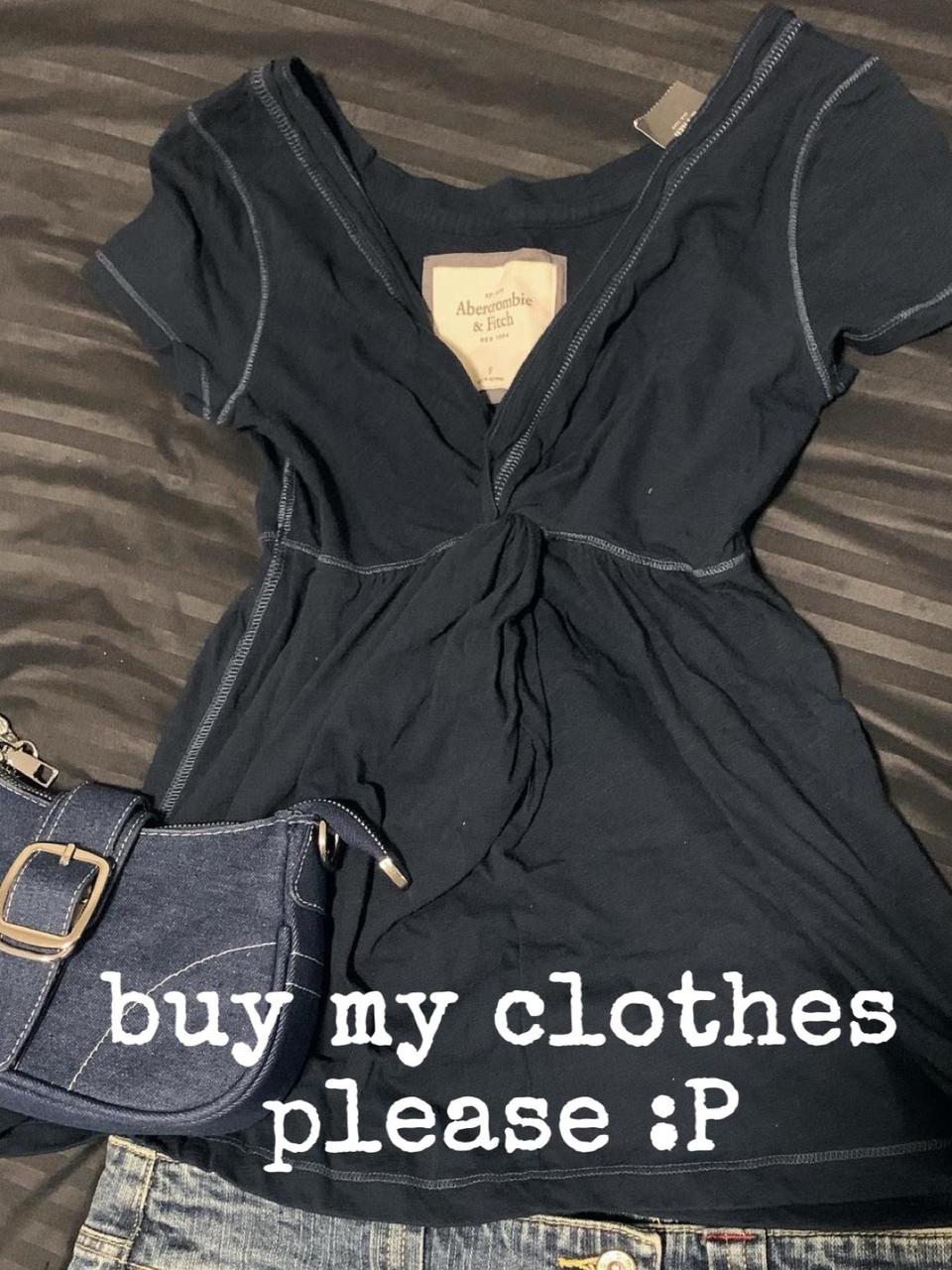 got some super cute y2k clothes in inventory. i’m... - Depop