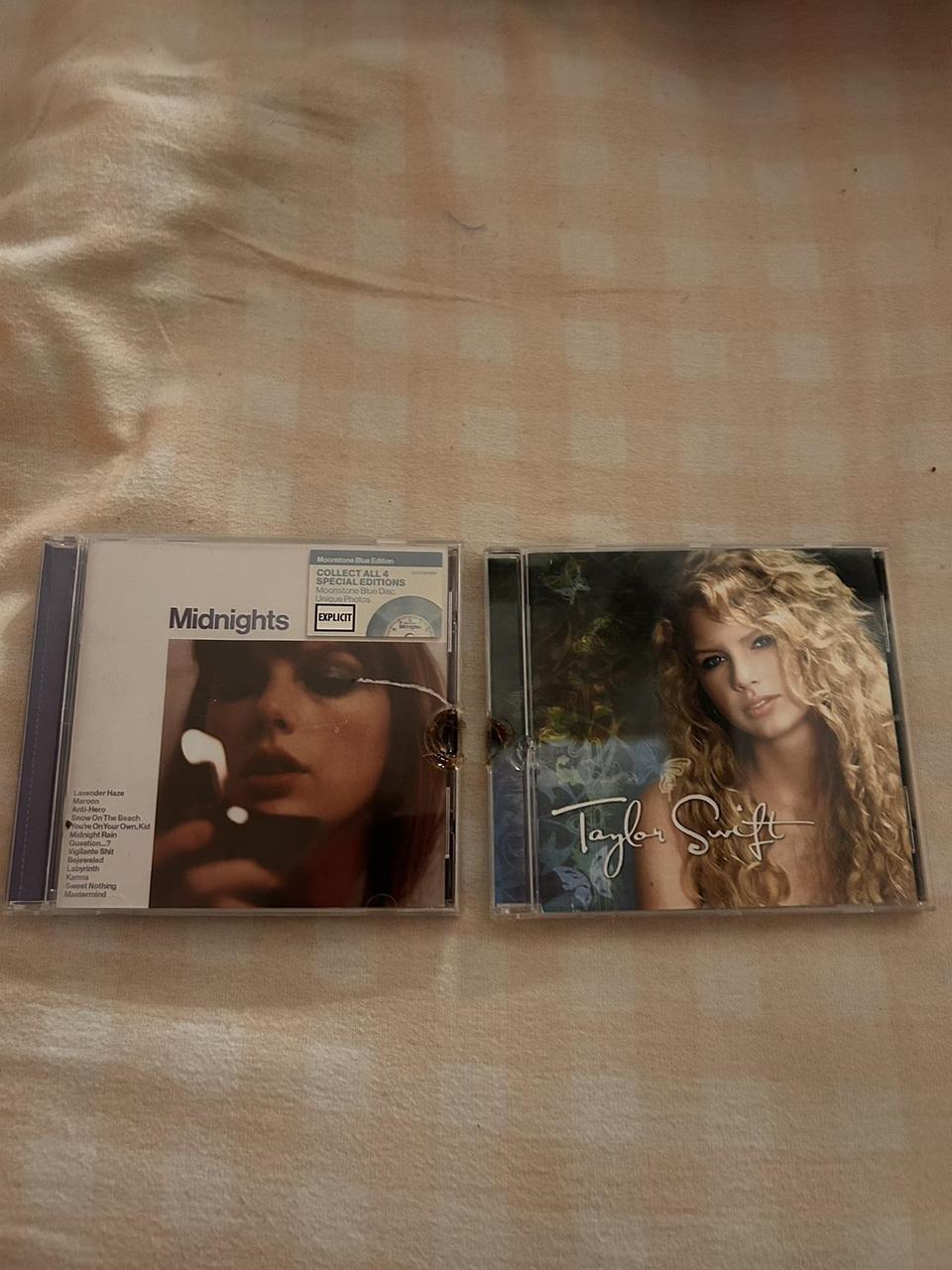 TAYLOR SWIFT BUNDLE - cd itself is perfect... - Depop