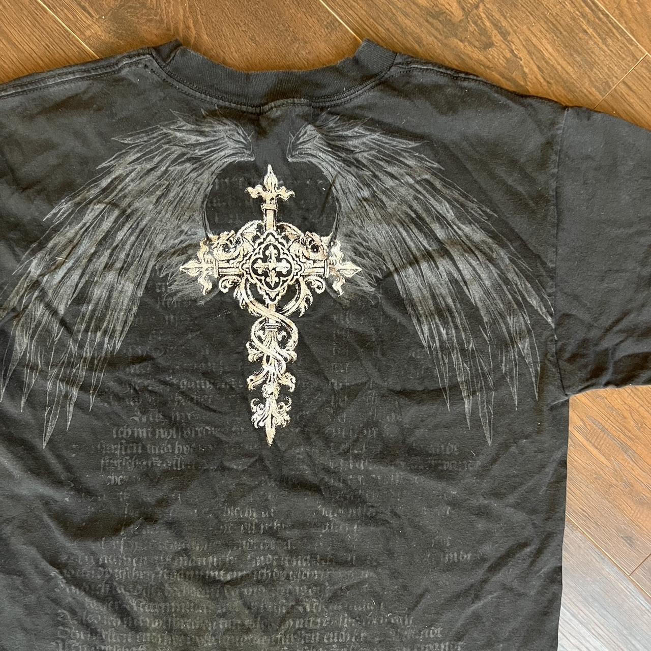 Grunge Y2K shirt perfect for your streetwear skater... - Depop