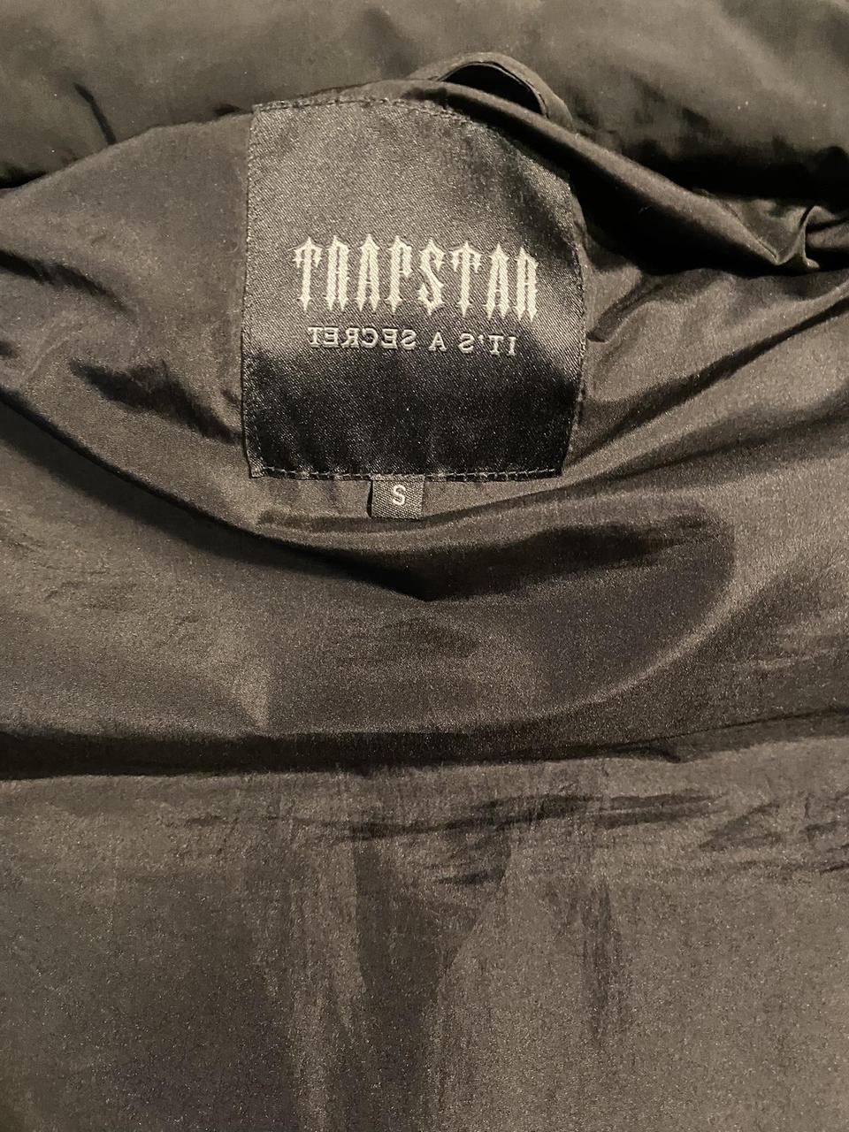 Trapstar Old season Irongate gilet Size S Black... - Depop