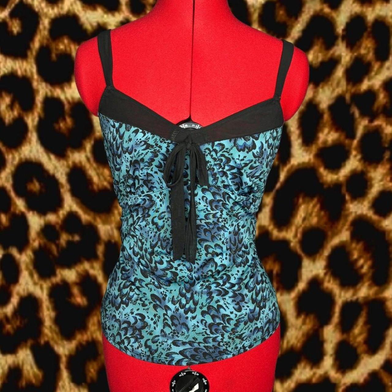 blue tank -cute pattern -y2k -bow in front -no tag | Depop