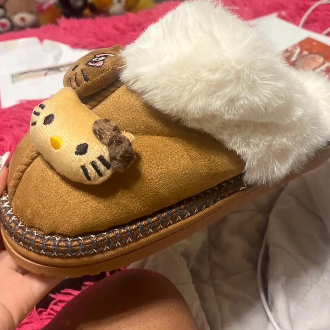 Cute hello kitty uggs Sizes 5-9 available Instant... | Depop