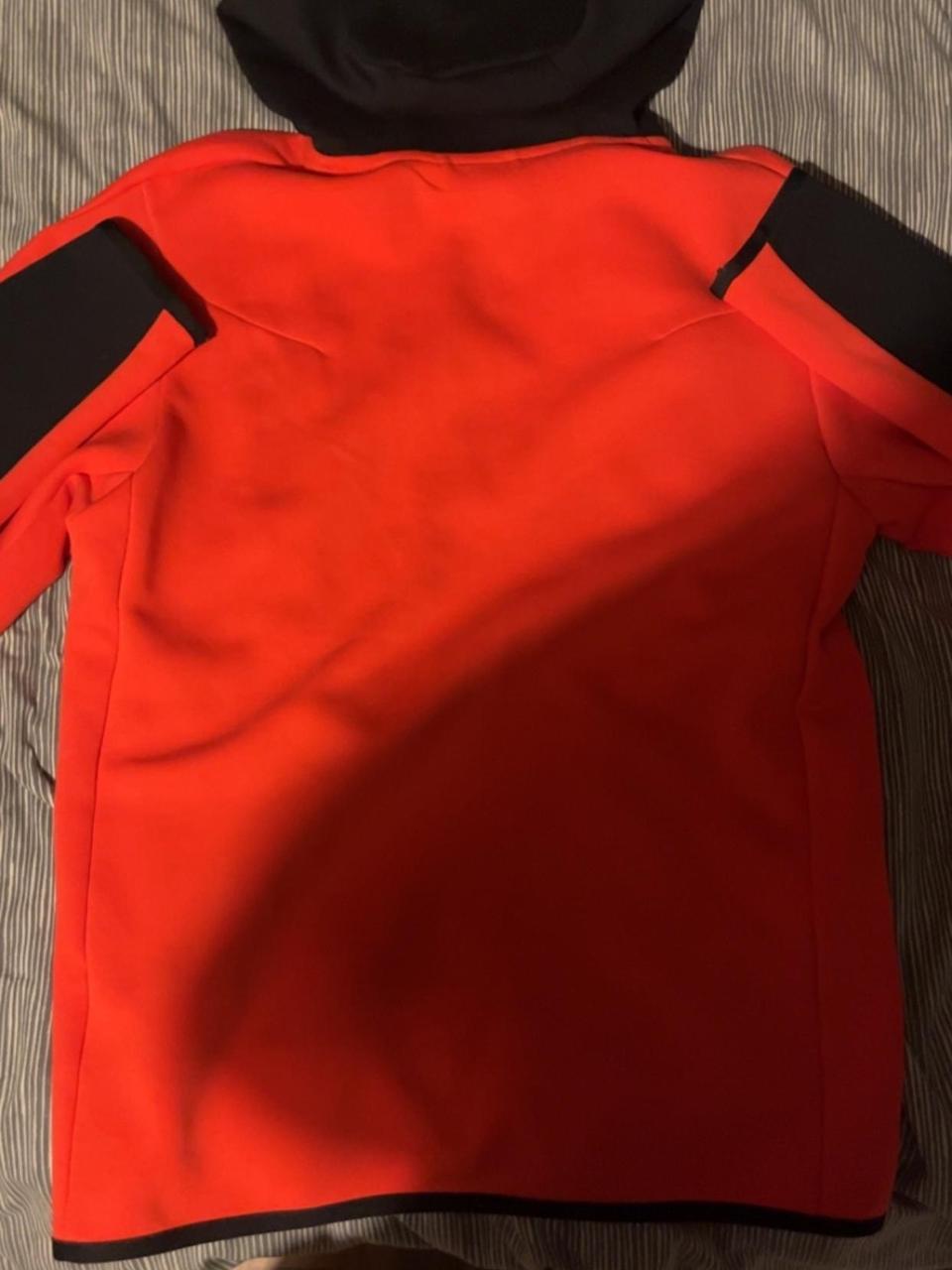 Medium nick tech fleece. Never worn as too big. - Depop