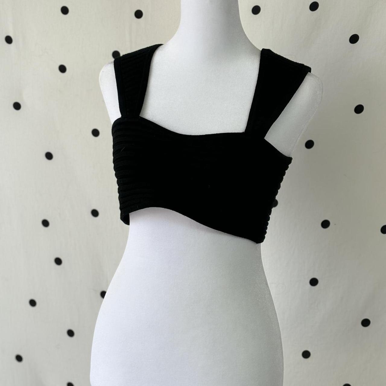 black ribbed cropped tank top with a sweetheart... | Depop