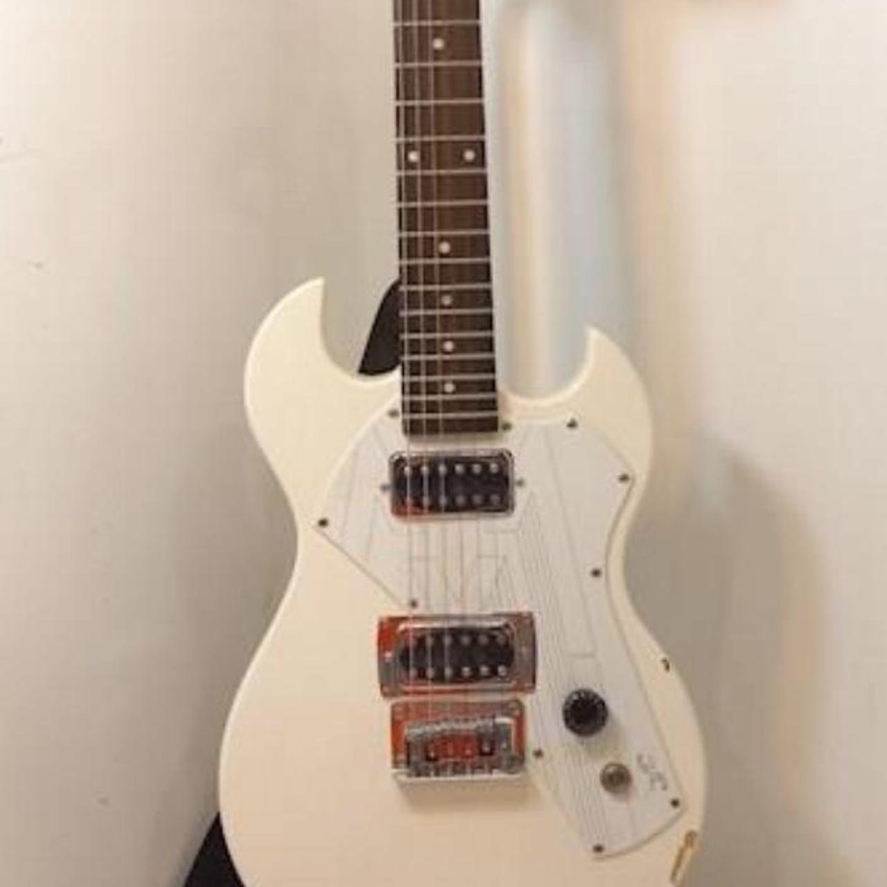 First Act 222 Electric Guitar – Adam Levine Maroon 5... | Depop
