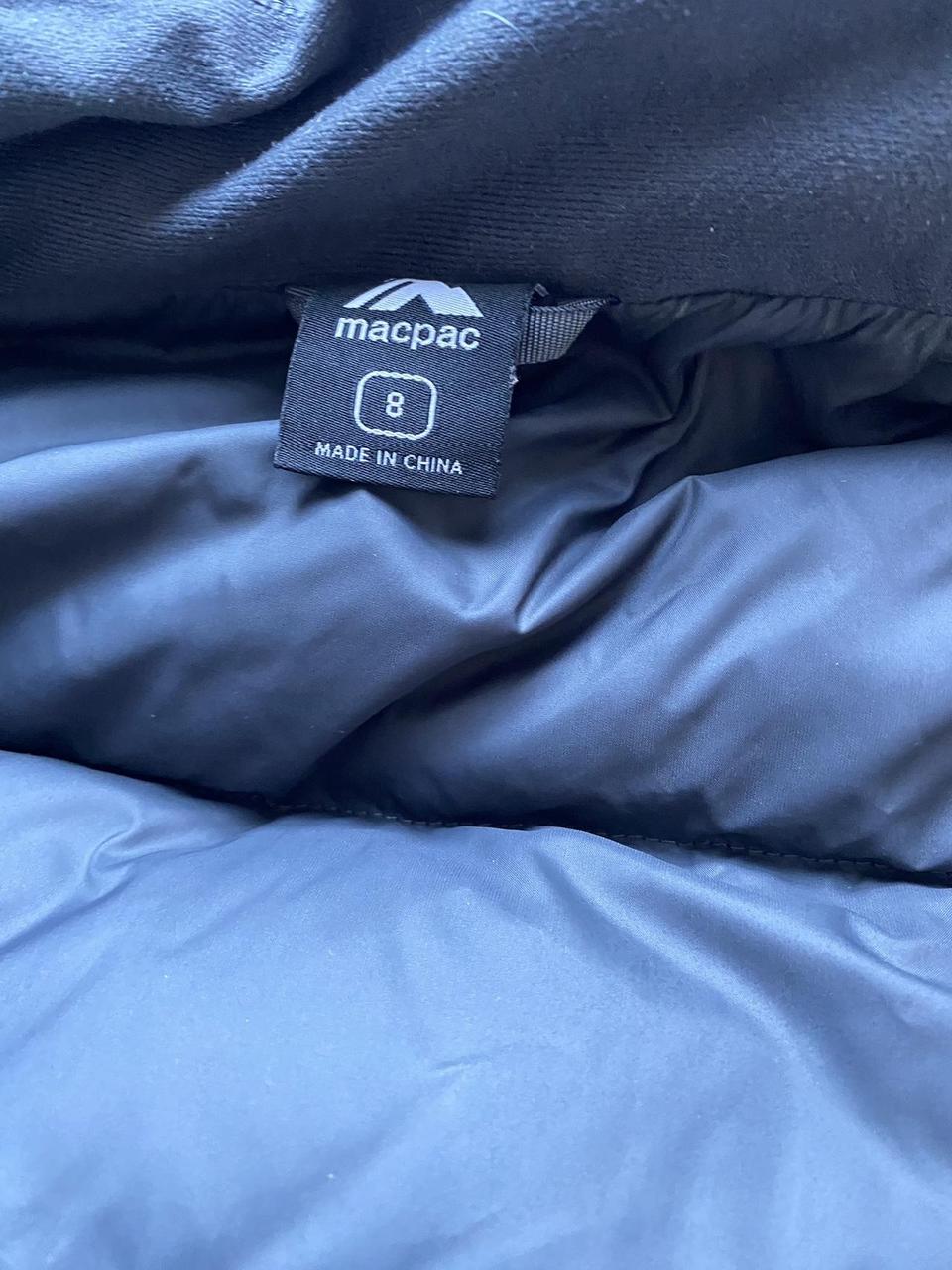 macpac puffer women’s size 8 perfect conditon worn... - Depop