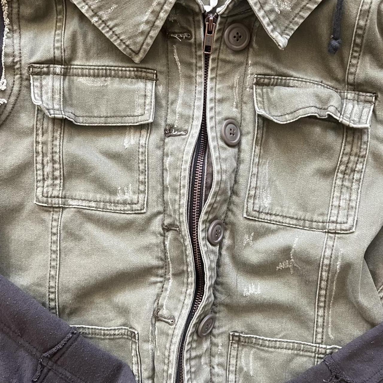 Bella Swan Style Green and black Free People zip-up... | Depop