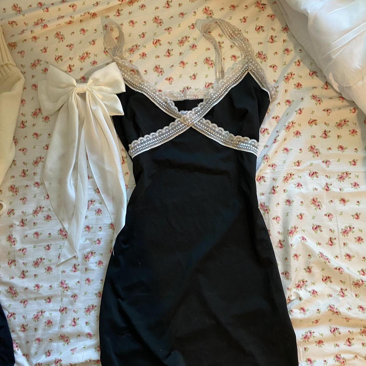 mini dress bundle 🤍🎀 size small cute just too big on... - Depop