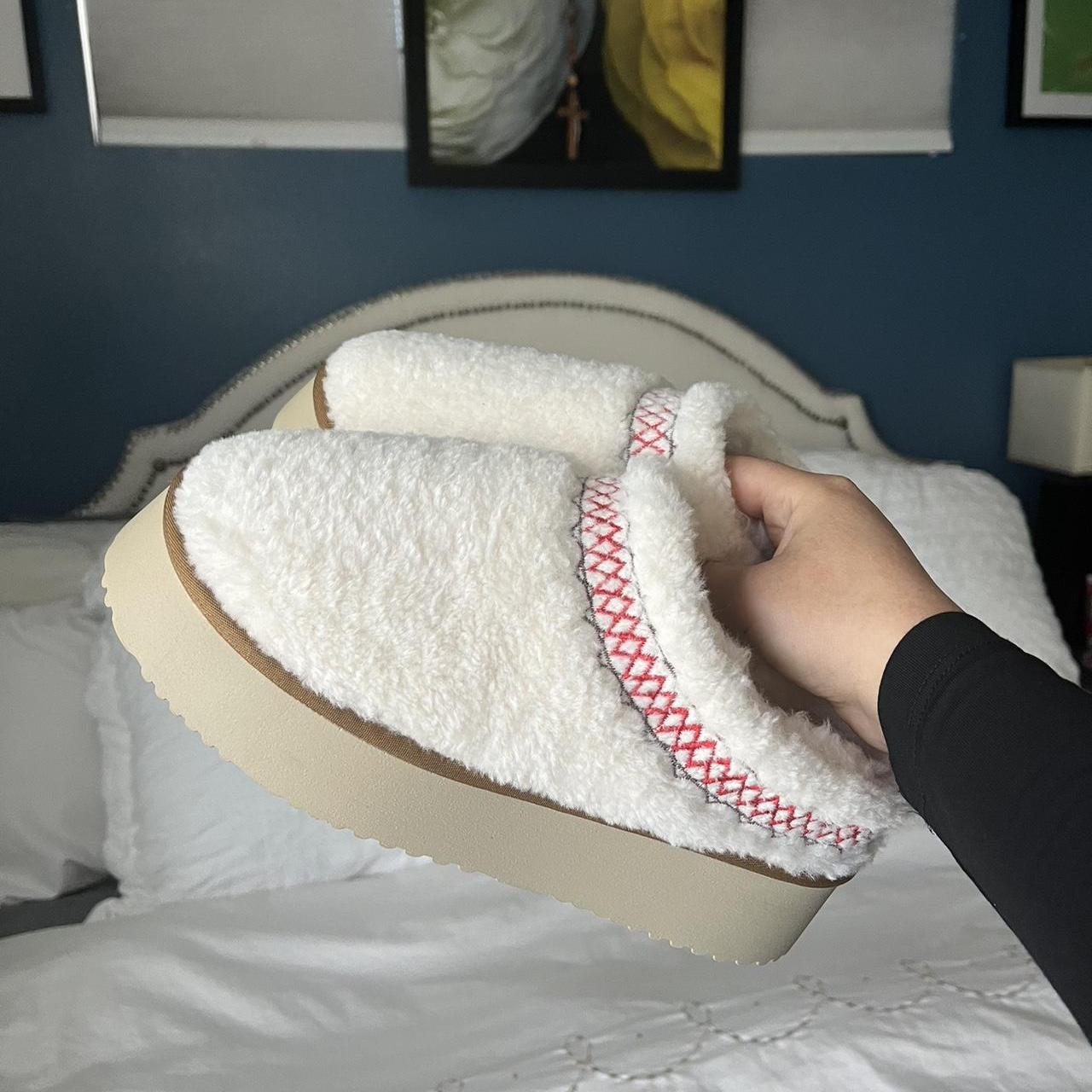 Fluffy soft slippers/slides (Tasman) 💗 brand new... - Depop