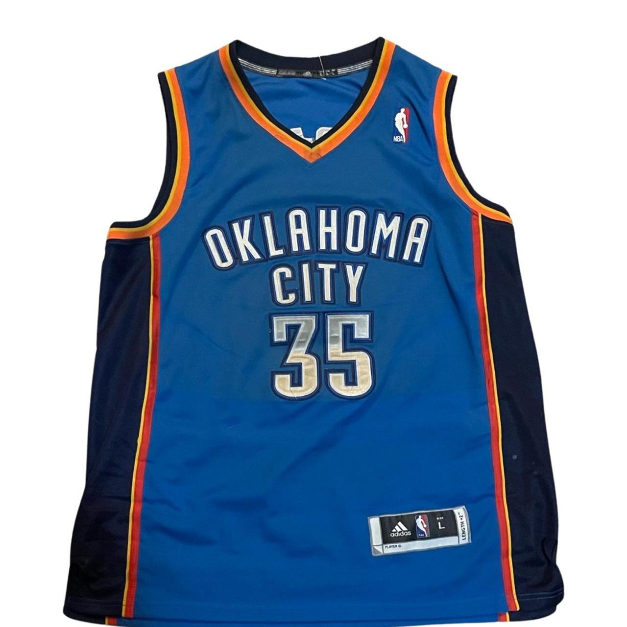 Old durant thunders jersey - Depop