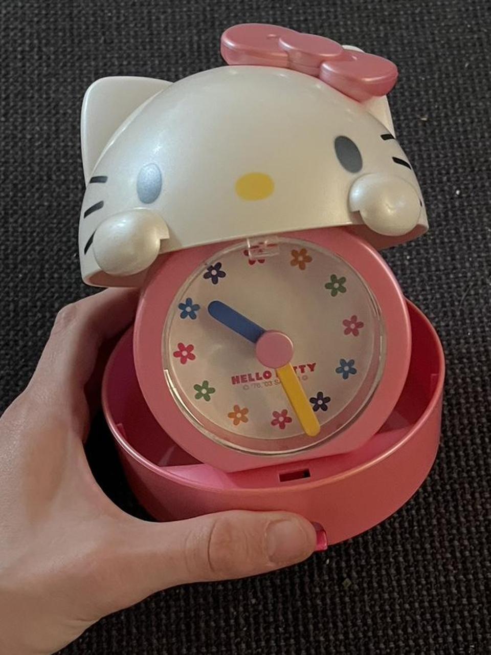 2000s hello kitty pop up clock with a SpongeBob... - Depop