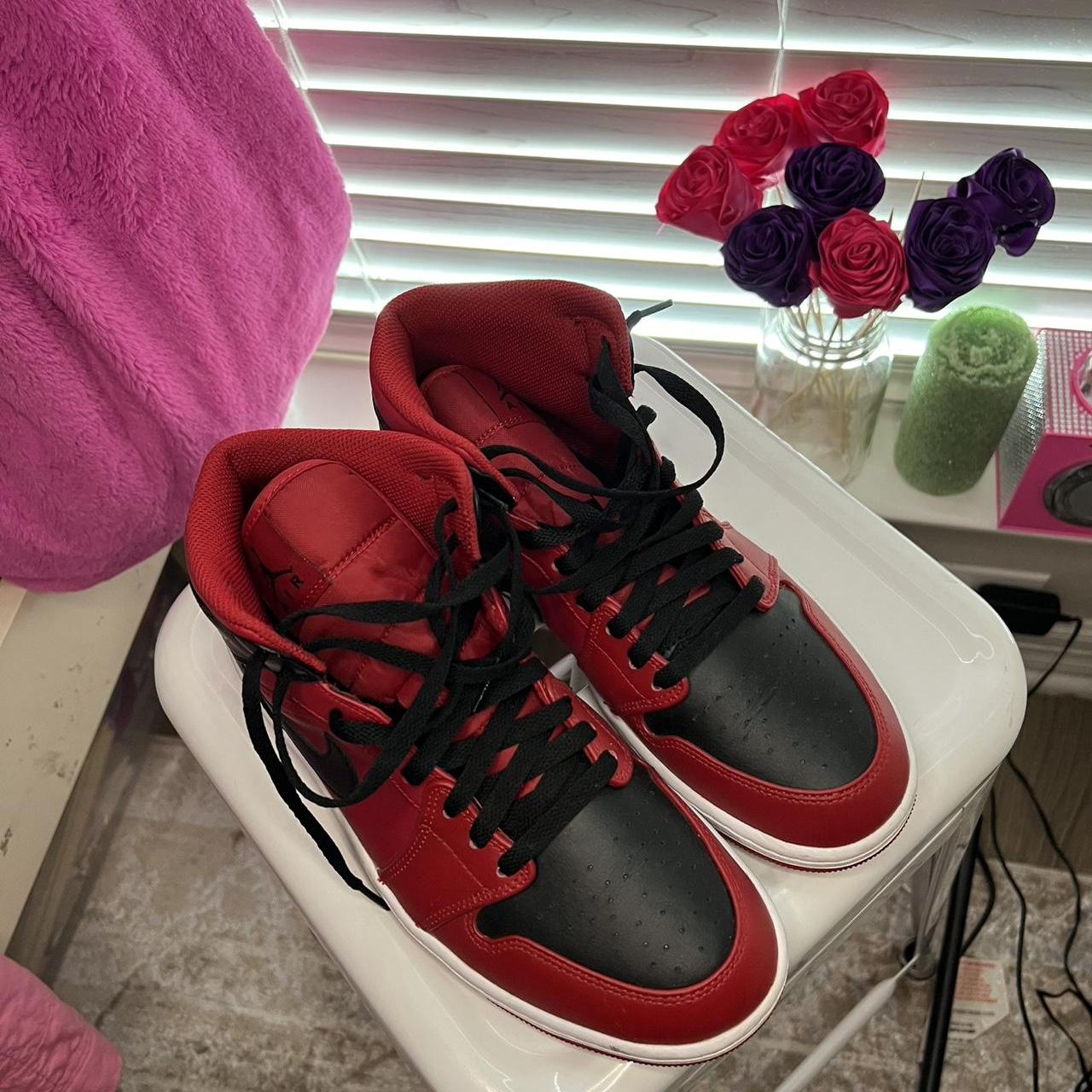 nike men’s air jordan 1 reverse bred, like new worn... | Depop