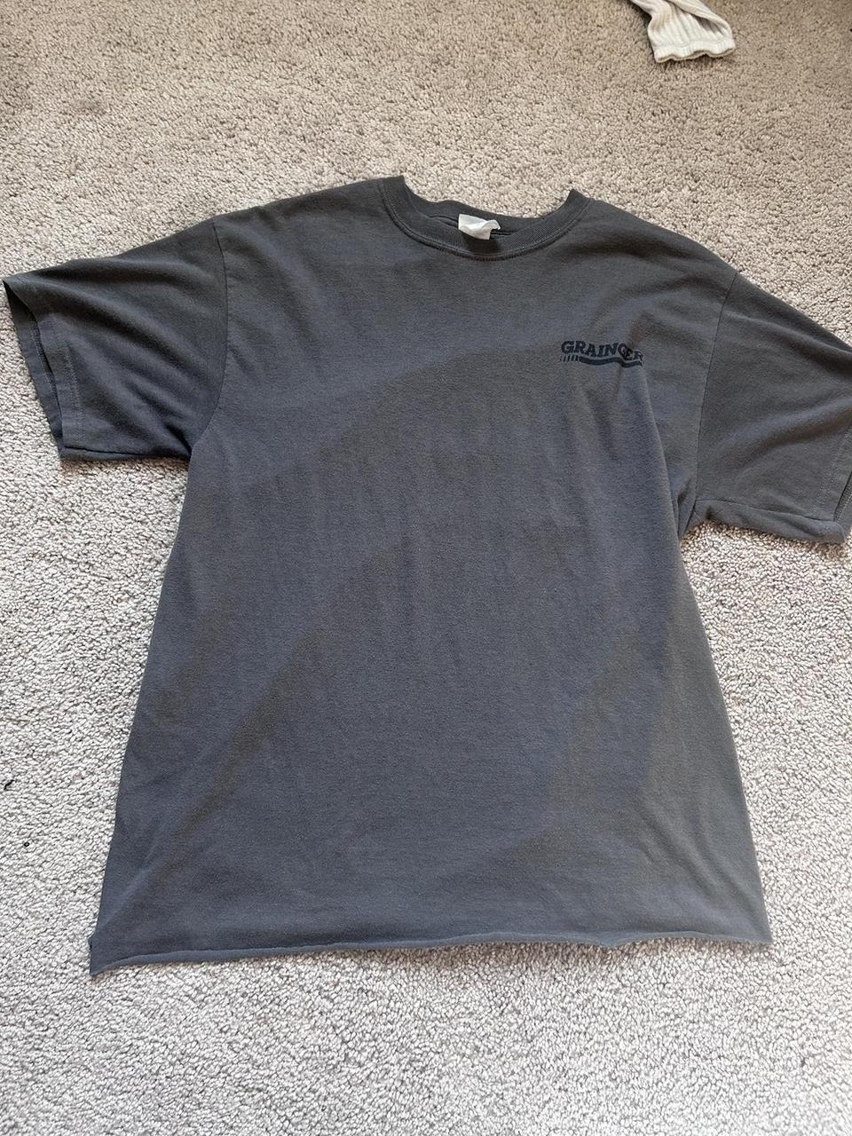 Grey cropped tee shirt Perfect fit Medium - Depop